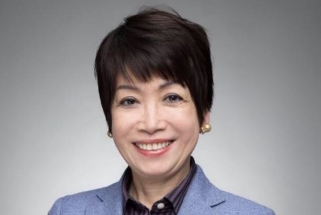 Stella Kong's Instagram, Twitter & Facebook on IDCrawl