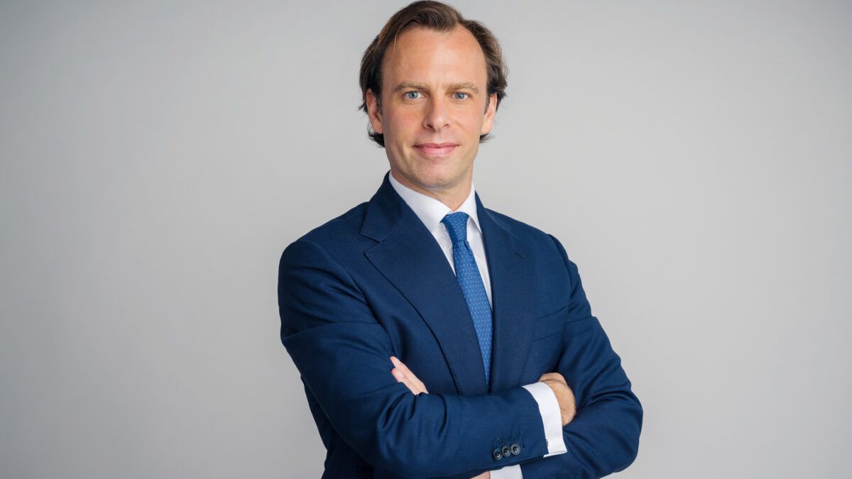 Barclays Private Bank appoints duo in Singapore - Fund Selector Asia