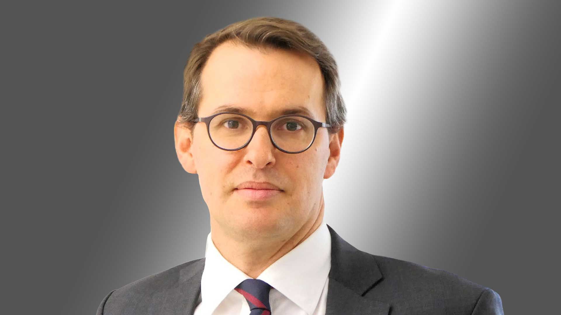 Indosuez WM appoints four ex-Bank of Singapore private bankers - Fund ...