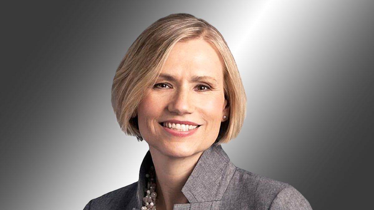 Invesco: Clouds are forming for global economy - Fund Selector Asia